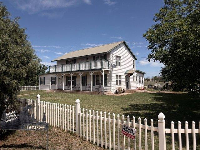 706 FM 292, Farwell, TX 79325