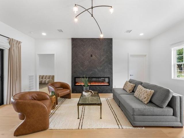 706 Kenilworth Blvd, San Antonio, TX 78209