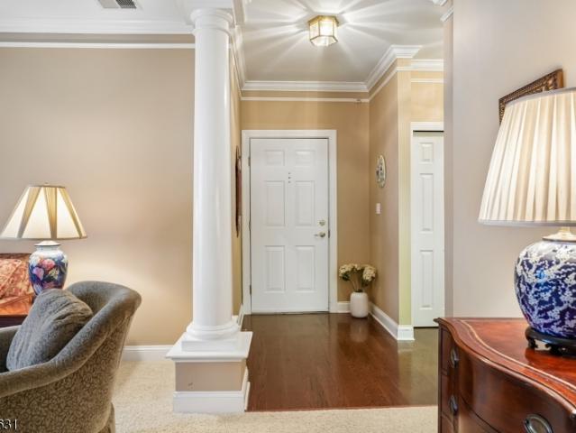 706 Holly Ln # 706