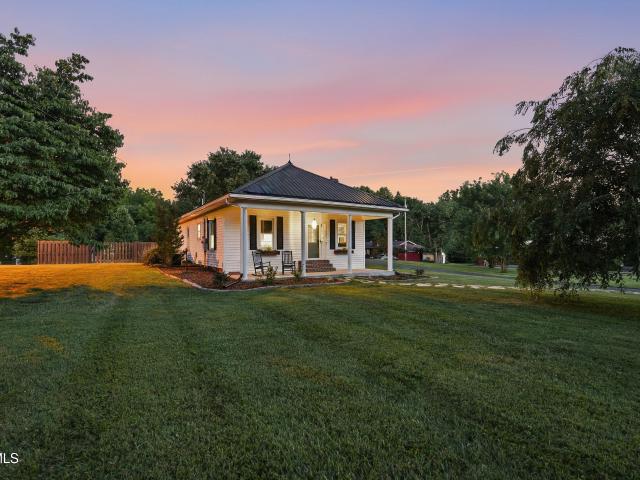 706 Hiwassee Hill Drive