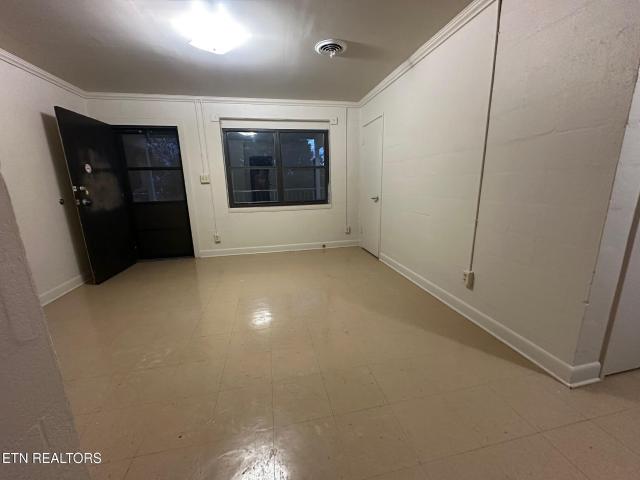 706 Jay St # 32