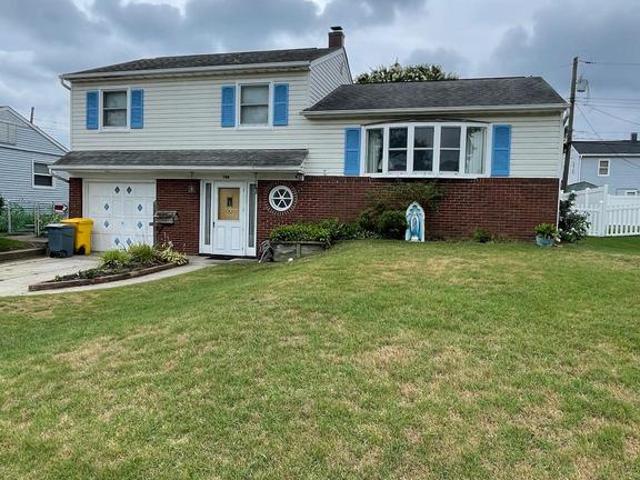 706 James Road