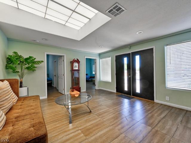 706 Lacy Lane