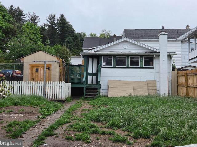 706 Main Street