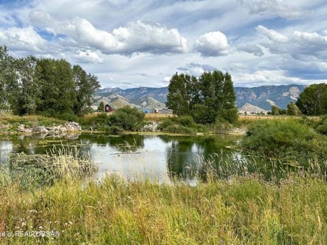 706 N 3rd West St, Auburn, WY 83111