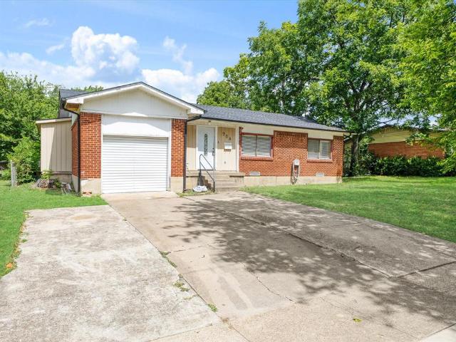 706 N Carrier Parkway