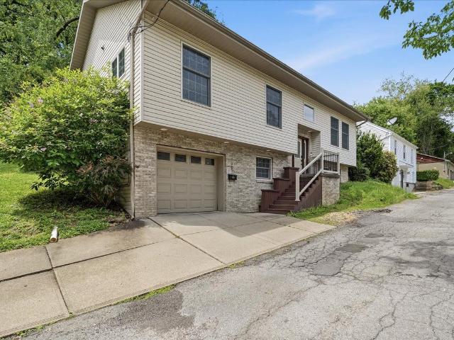 706 N Cedar