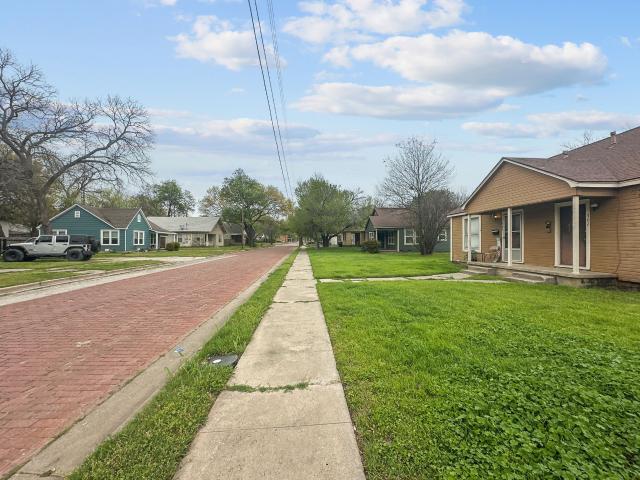 706 N Commerce Street