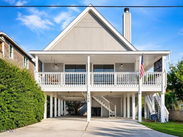 706 N Lumina Ave, Wrightsville Beach, NC 28480