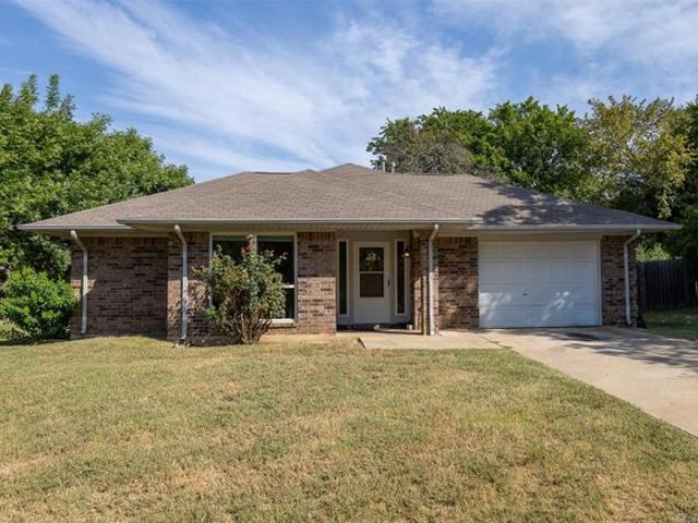 706 NW Violet St, Kingston, OK 73439
