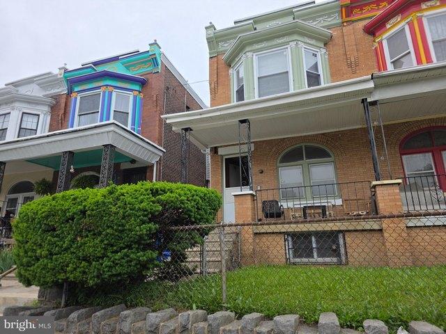 706 S 52nd St, Philadelphia, PA 19143