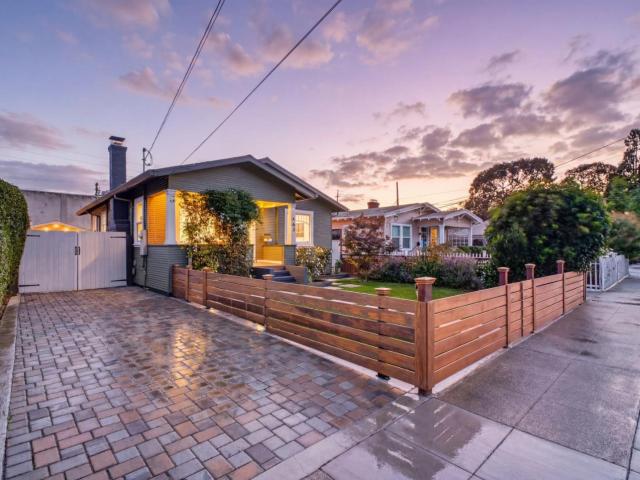 706 S Delaware Street