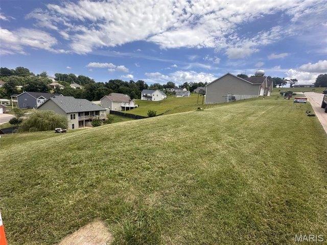 706 Sawyer Ter, New Haven, MO 63068