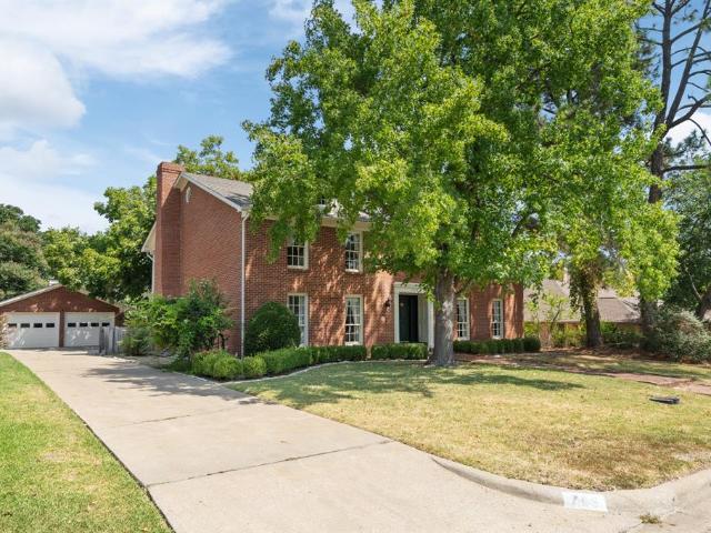 706 Sahara Drive