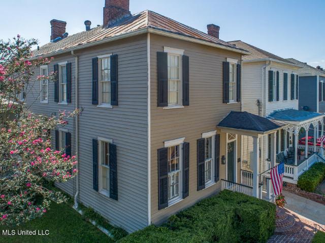 706 State Street