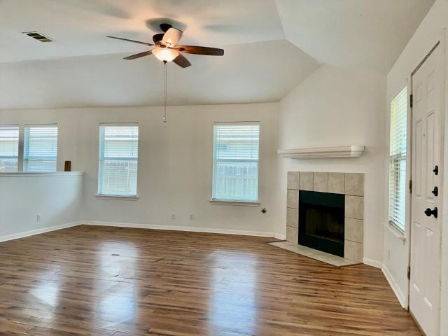 706 Stewart Dr
