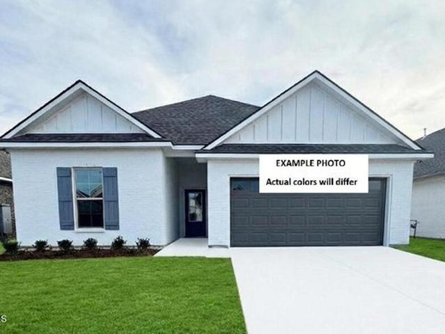 706 Summer St, Broussard, LA 70518