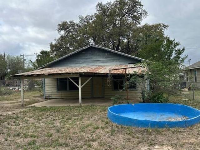 706 Pearson Street