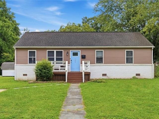 706 Randolph Rd, Newport News, VA 23605