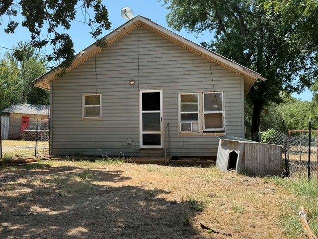 706 Ribble Rd, Graham, TX 76450