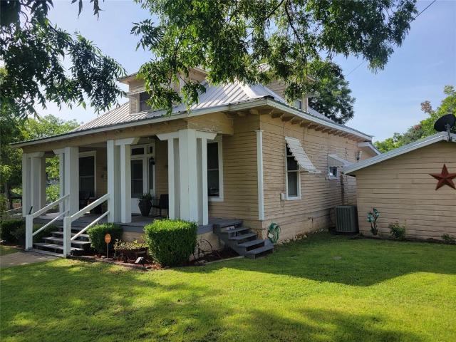 706 W Wrights Avenue