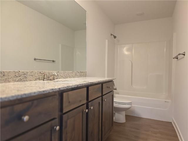 706 W Loren Drive B