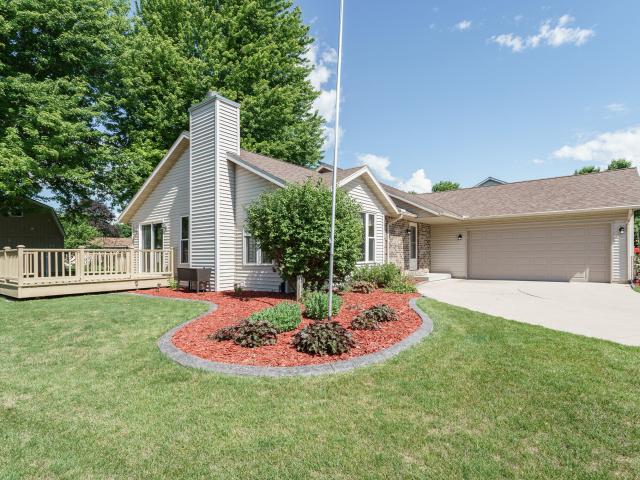 706 Woodbridge Trl