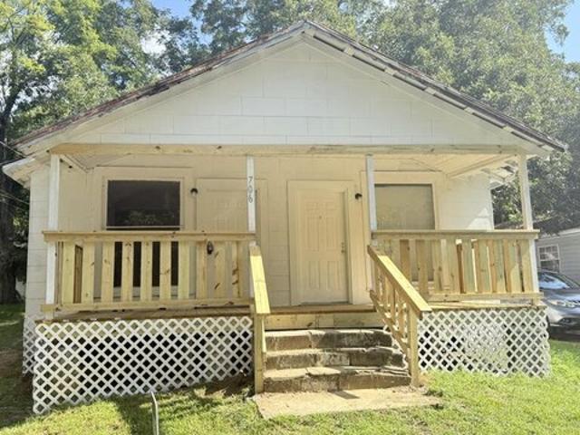 706 Westmead St, Dothan, AL 36301