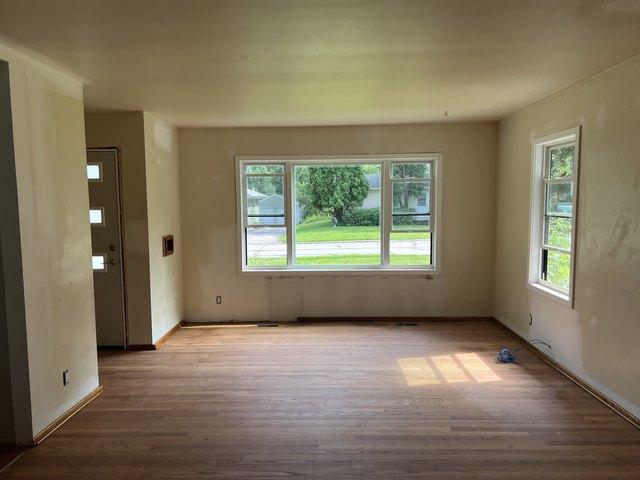 706 Whiting Ave, Iowa City, IA 52245
