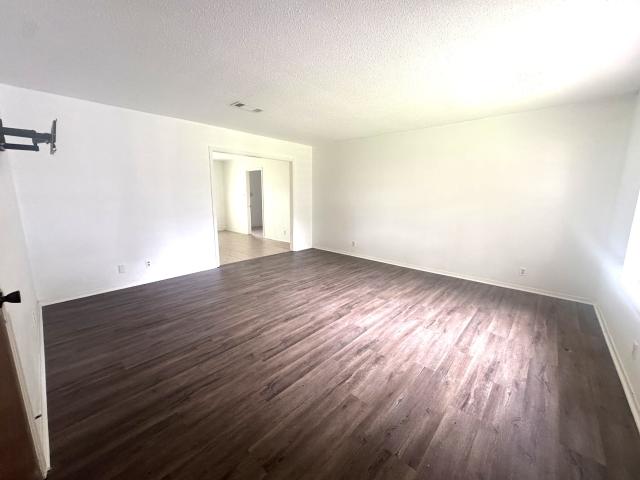 706 University Avenue