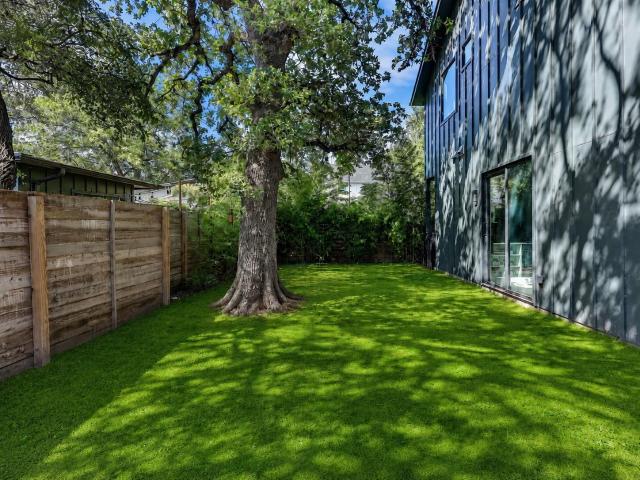 706 Valdez St # 2