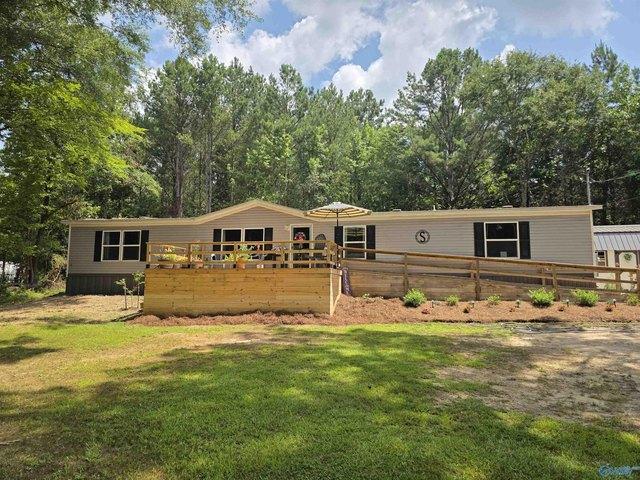 7074 Ford Valley Rd, Hokes Bluff, AL 35905