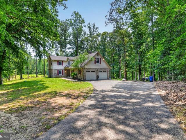 7075 Wood Glen Drive