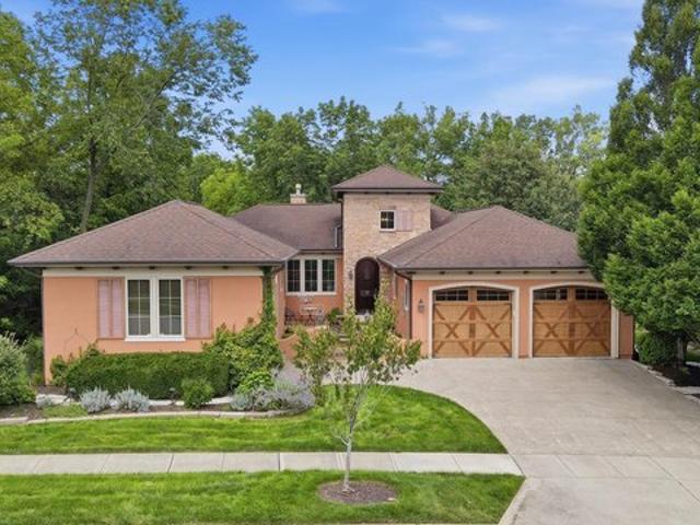 7076 Calabria Pl, Dublin, OH 43016