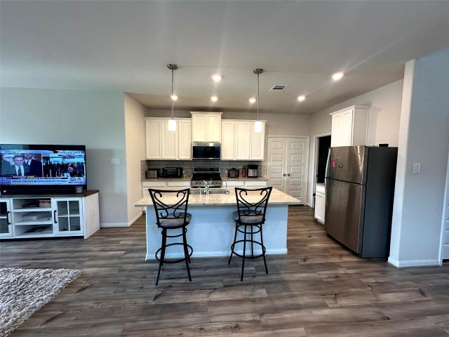 7076 Silverleaf Oak St, Conroe, TX 77304 | MLS #59916 | Compass
