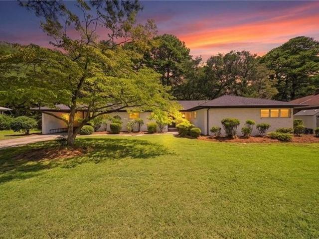 7077 Kirby Cres, Norfolk, VA 23505