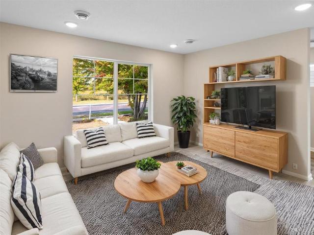 7077 Kittredge Lane NE