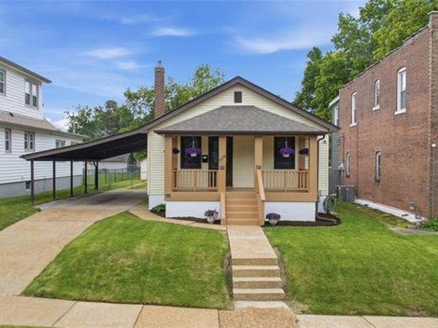7078 Lindenwood Pl, Saint Louis, MO 63109