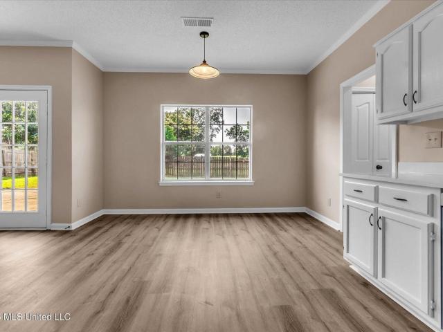 7079 maplewood rd