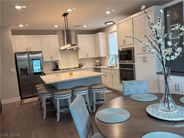 7079 Garnet Crest Court