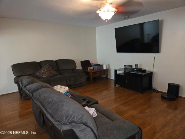 7070 St Ives Ct, Jacksonville, FL 32244 | MLS #2139 | Compass