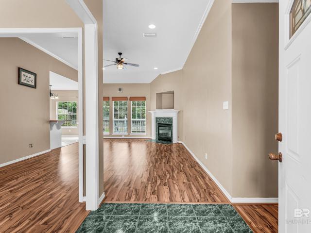 7071 Wedgewood Court