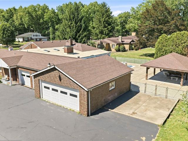 7073 Stewart Sharon Road
