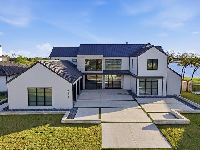 7073 The Resort Blvd, Fort Worth, TX 76179