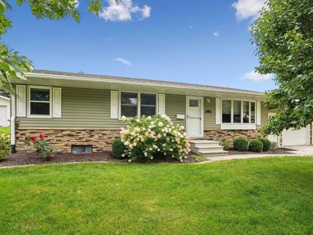 707 7th Ave NE, Oelwein, IA 50662
