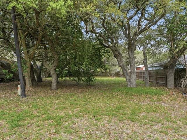 707 709 N Terry St Lot 3, Rockport, TX 78382