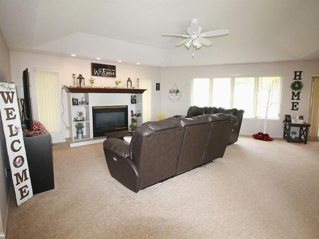 707 Country Club Drive