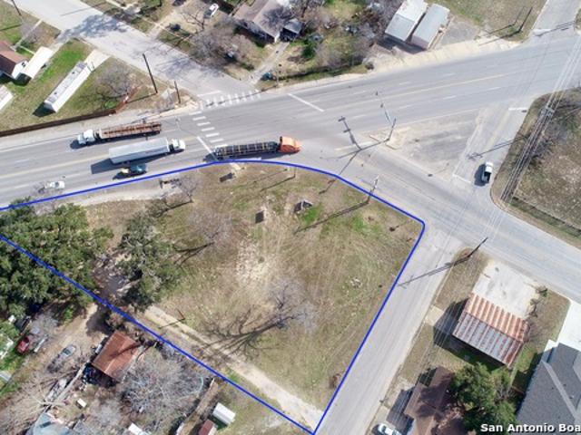 707 Commerce St