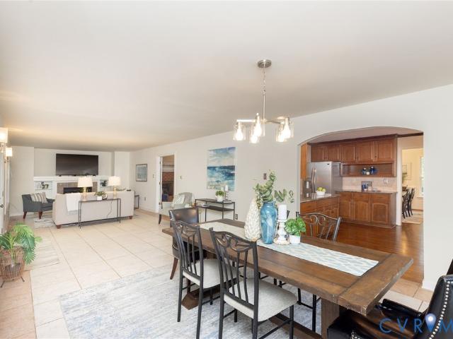 707 Coralview Court