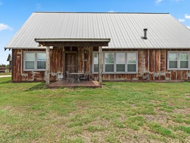 707 Creek Rd